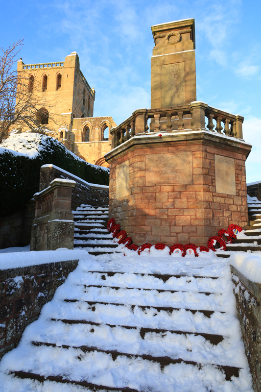 Red and White | Hawick Camera Club